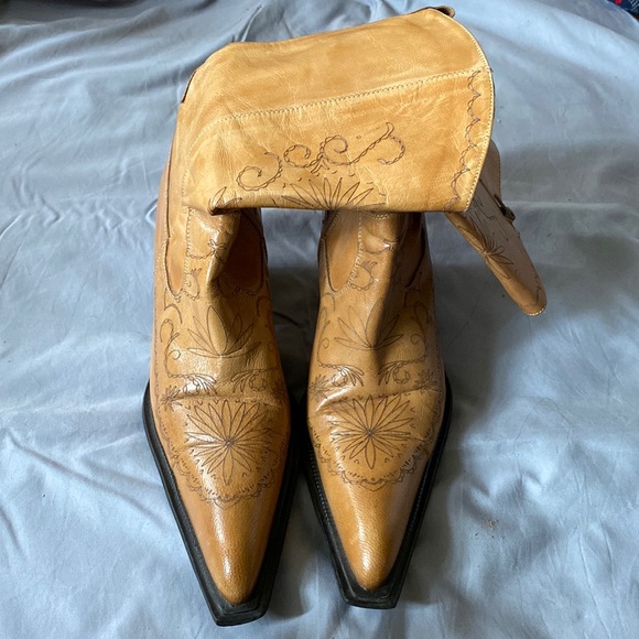 Colin Stuart | Shoes | Colin Stuart Vintage Cowboy Boots | Poshmark